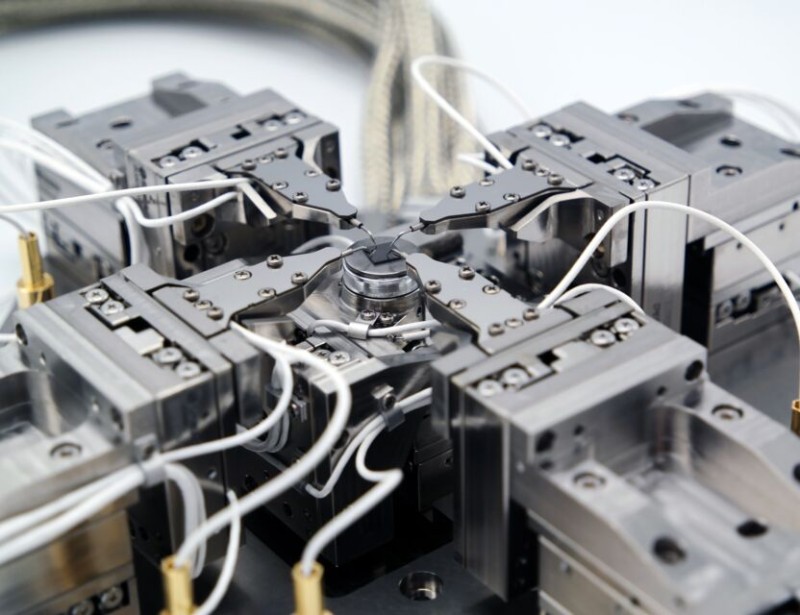 SmarAct公司纳米探针台-NanoProber - 量感科技 Q-opto